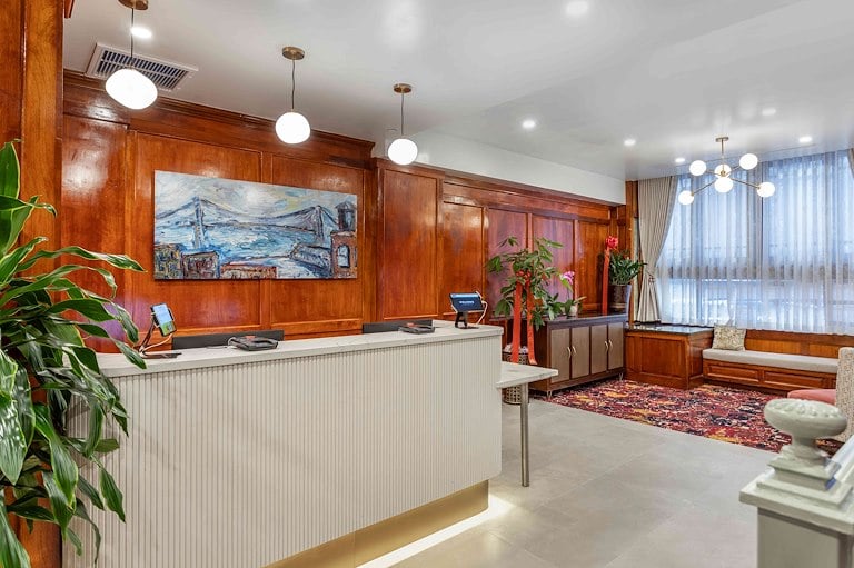 Hotel in Midtown NYC | Mayfair Hotel NYC